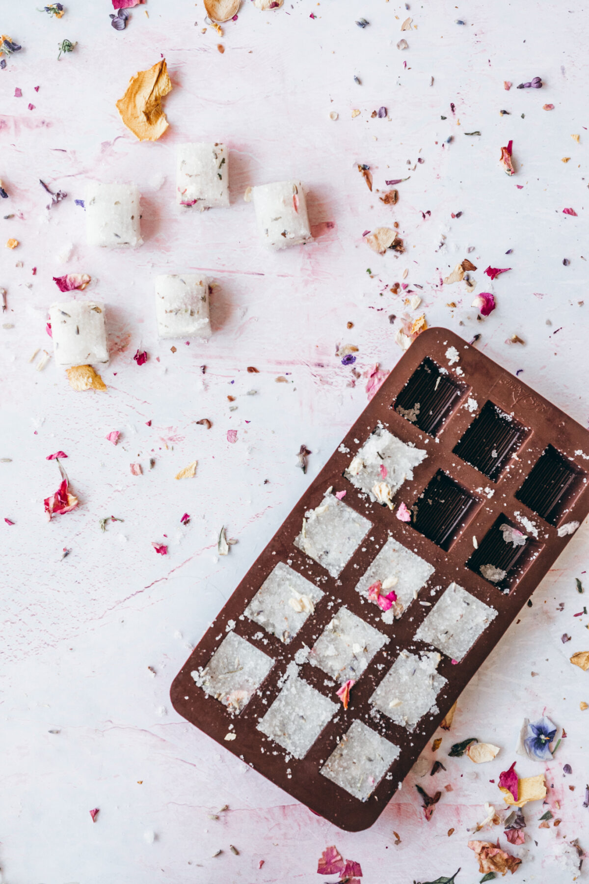 Edible Floral Lavender Sugar Cubes - Frolic & Fare