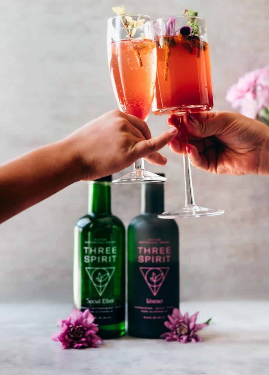 Adaptogenic herbal mocktail - Frolic and Fare