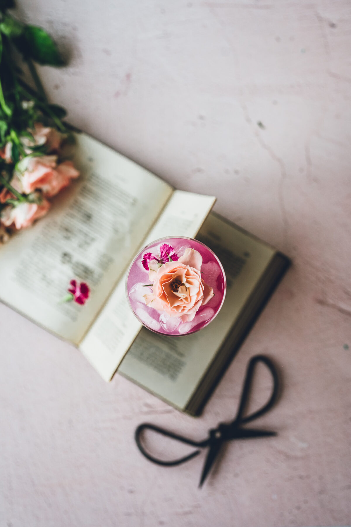 Butterfly Pea Flower Cocktail - Frolic & Fare