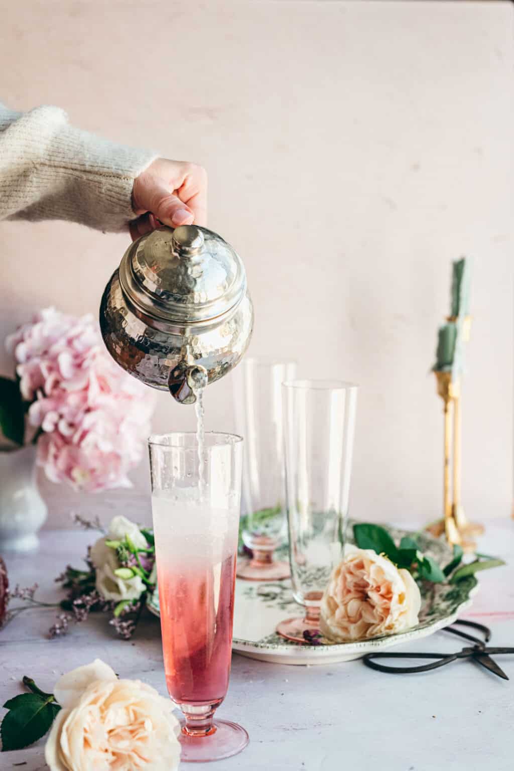 Rose Gin And Tonic - Frolic & Fare